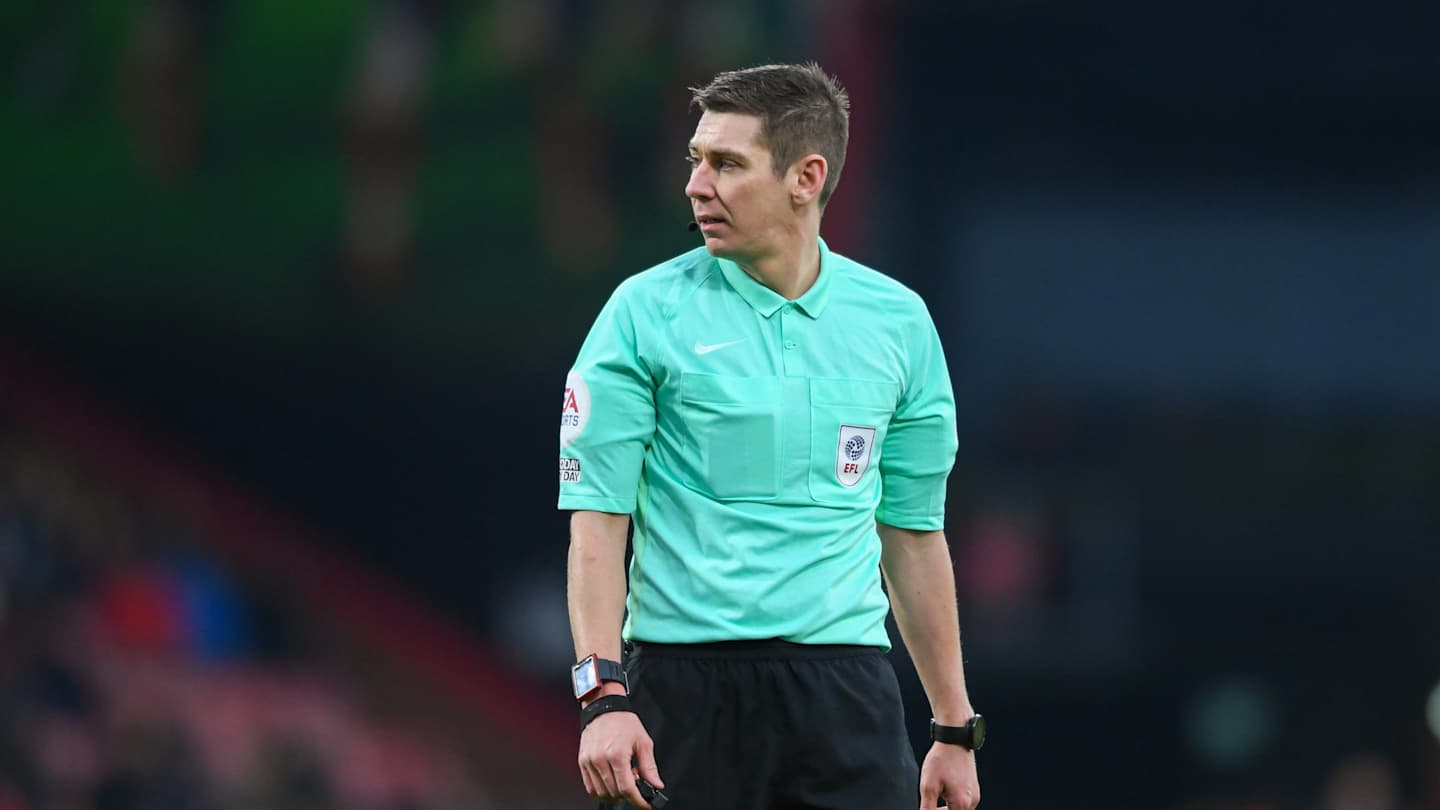 Sunderland vs Sheffield United: Who is the referee?