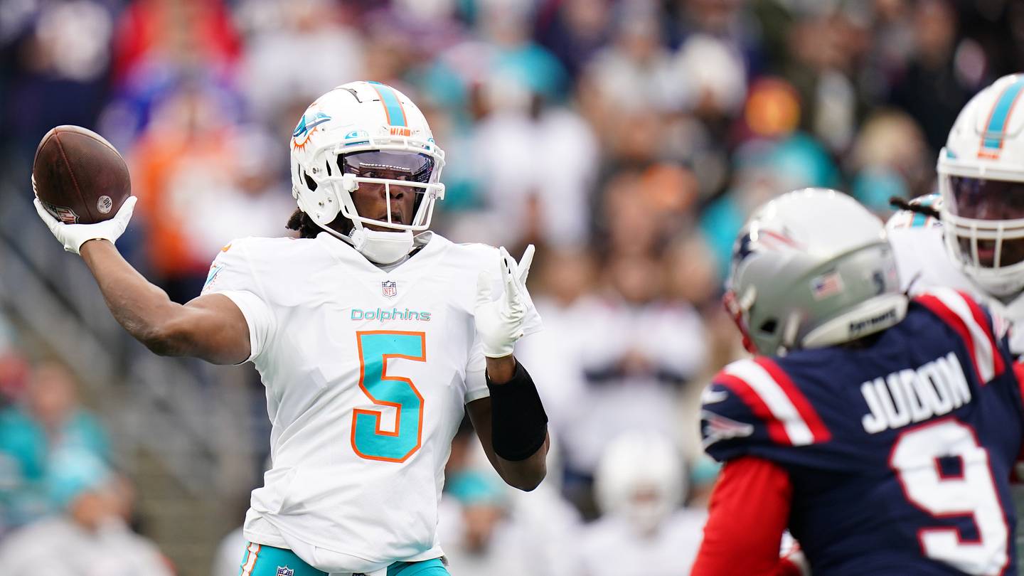 Could Ravens Sign Teddy Bridgewater as Lamar Jackson Departure Insurance?