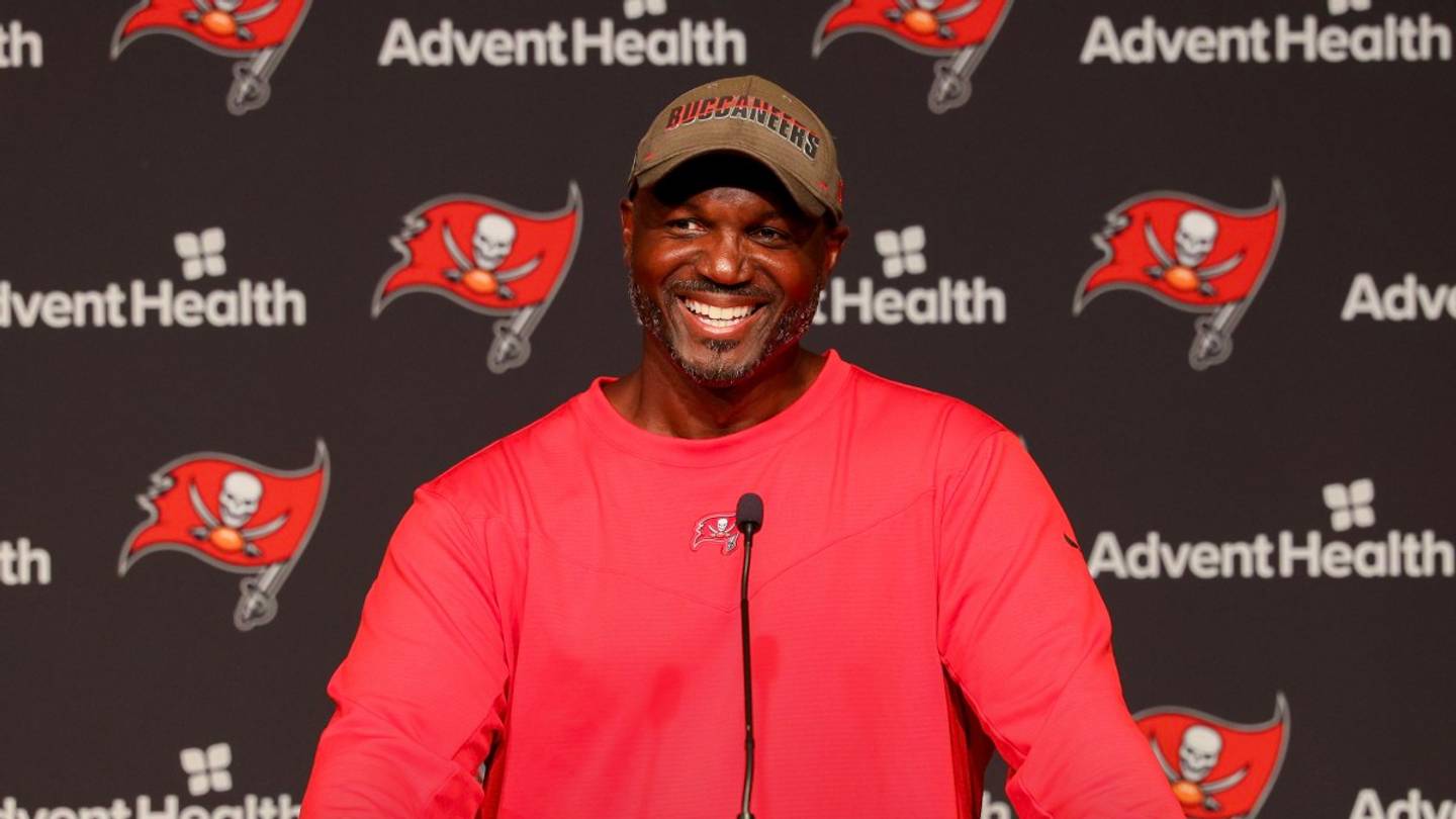 New Buccaneers' Safety Ryan Neal on Todd Bowles: "He's a Mastermind"