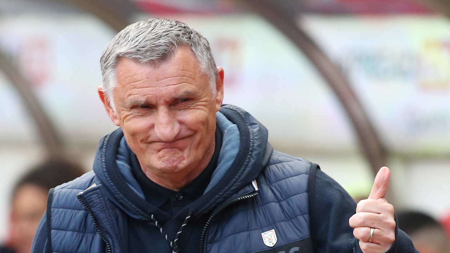 Former Sunderland boss Tony Mowbray 'getting stronger' after surgery