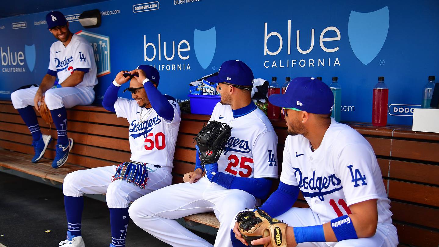 Dodgers Shortstop Position Takes Another Hit With Latest Injury