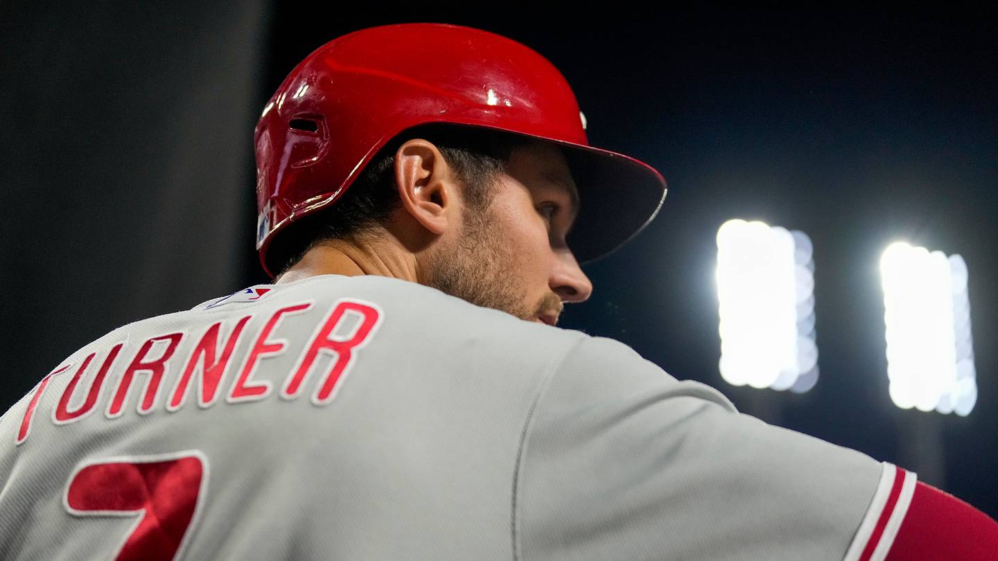 Turner Hits First Home Run In Phillies Uniform, Sparks Win