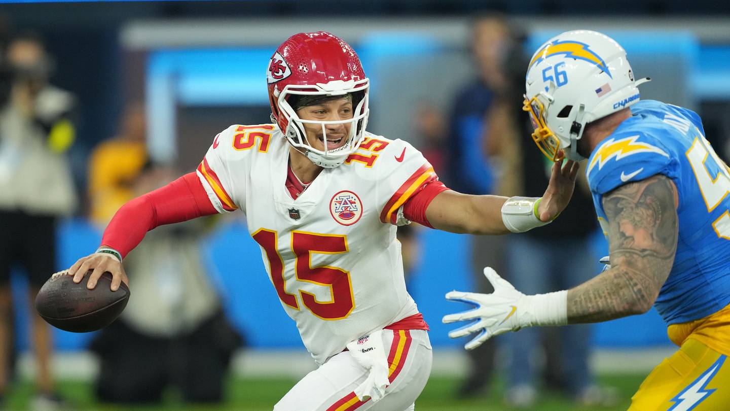 Patrick Mahomes Names His Top Five QBs in NFL History