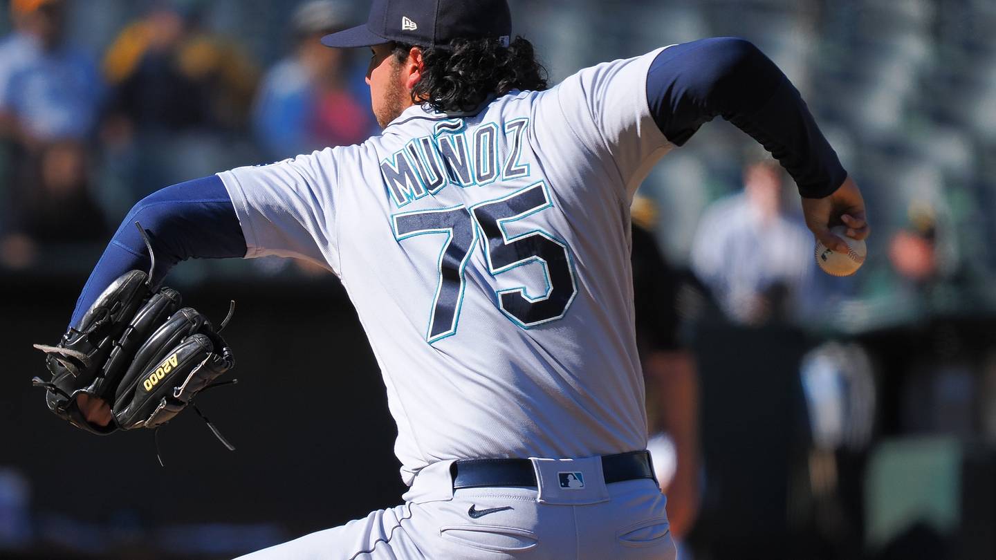 Seattle Mariners Get Poor Injury Updates on a Pair of Players