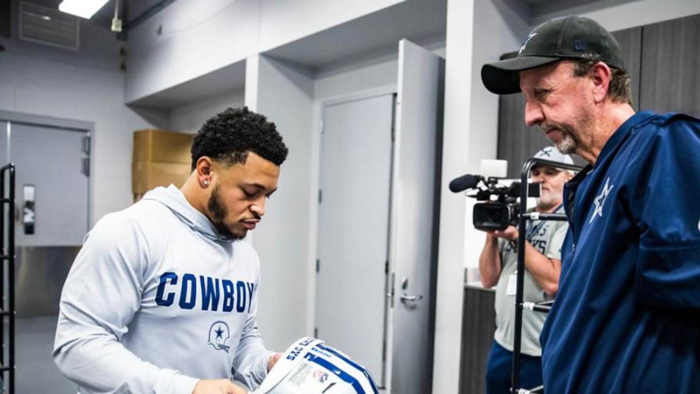 Cowboys RB Deuce Vaughn Plan: 'Hide Behind The O-Line!'
