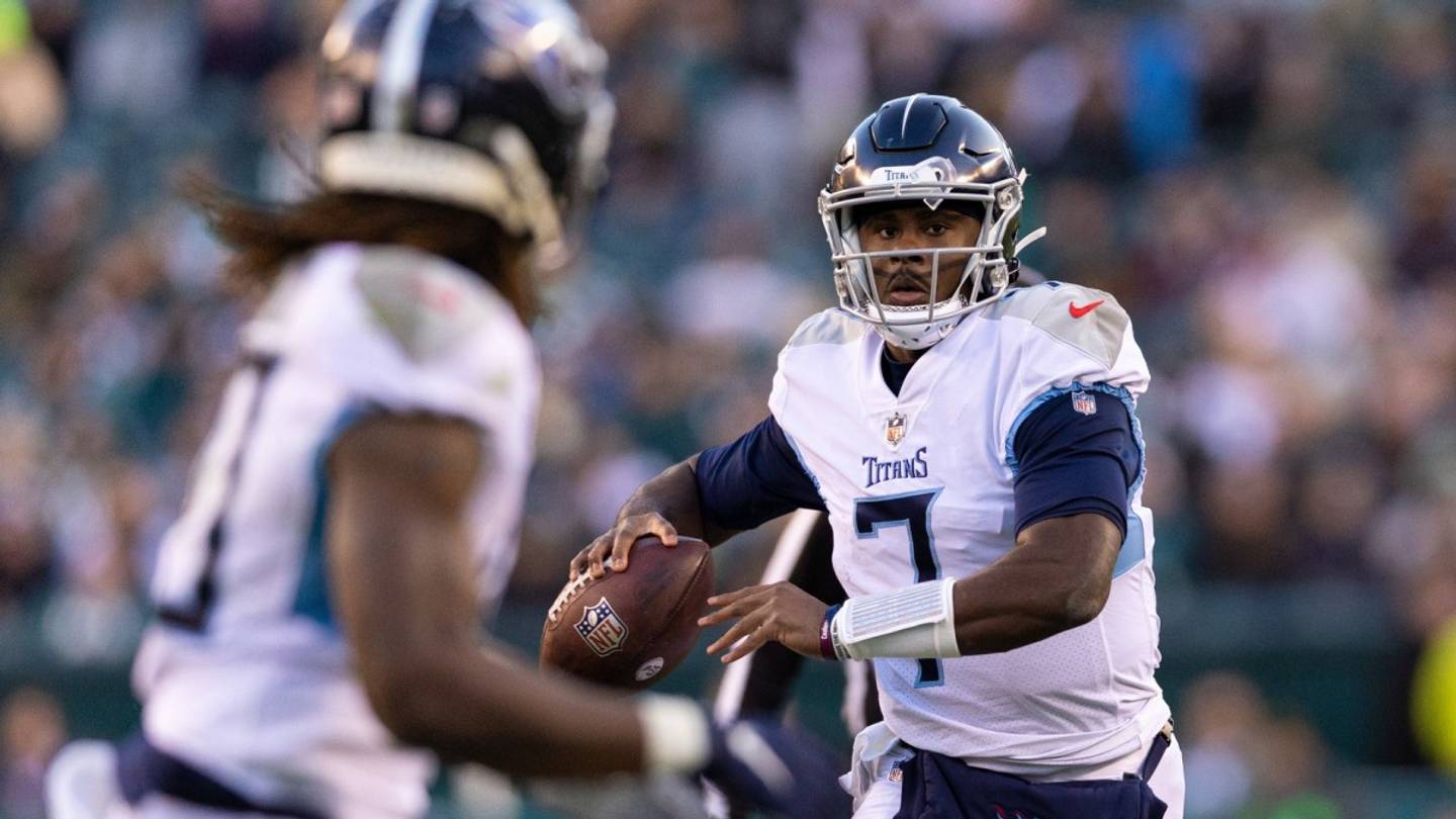 NFL Owners Approve Emergency QB Rule Addition