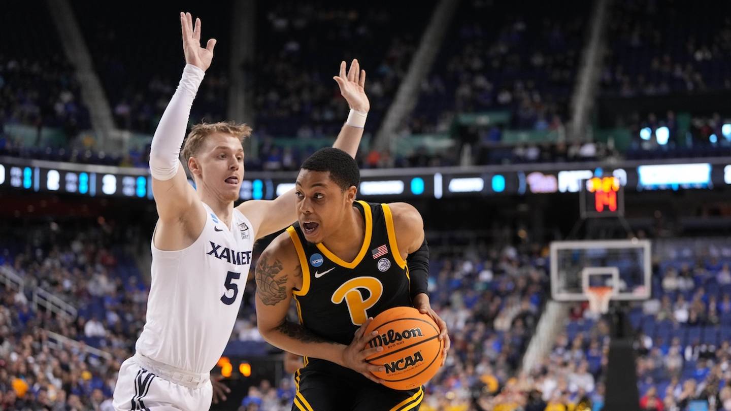 Pitt G Greg Elliott to Workout for Detroit Pistons