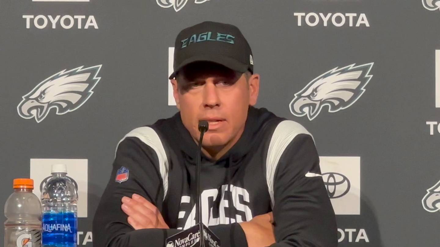 Eagles' LB Coach D.J. Eliot Understands His Job Description