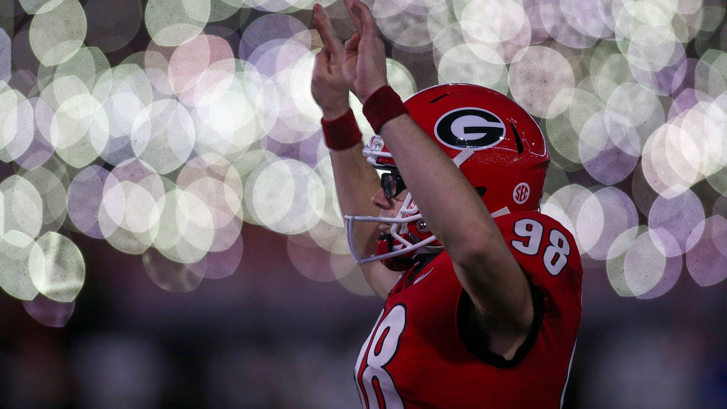 Legendary UGA Kicker Rodrigo Blankenship Signs With the Tampa Bay Bucs