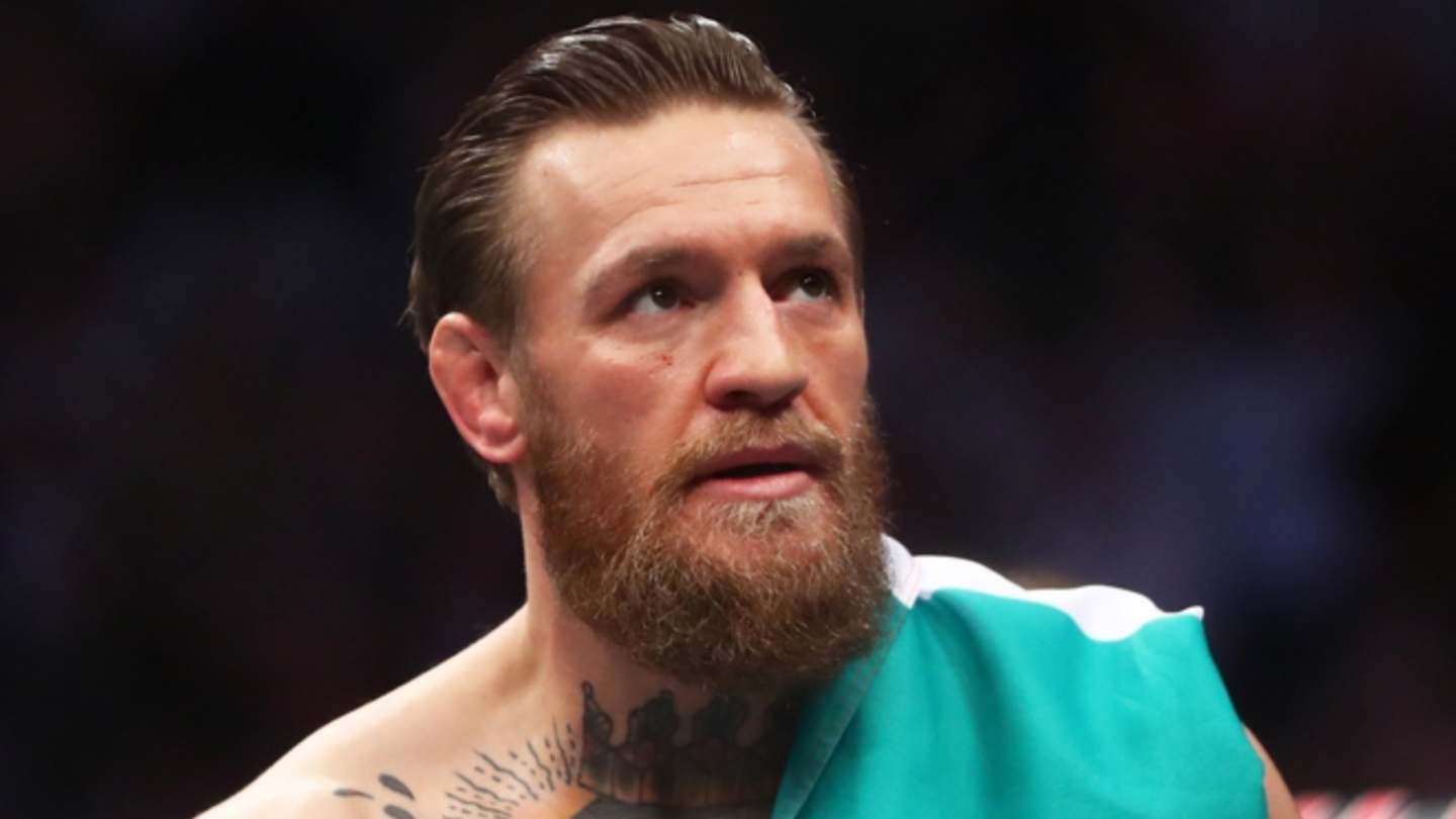 Boxing Legend Disses Conor McGregor Using His Own Punchline