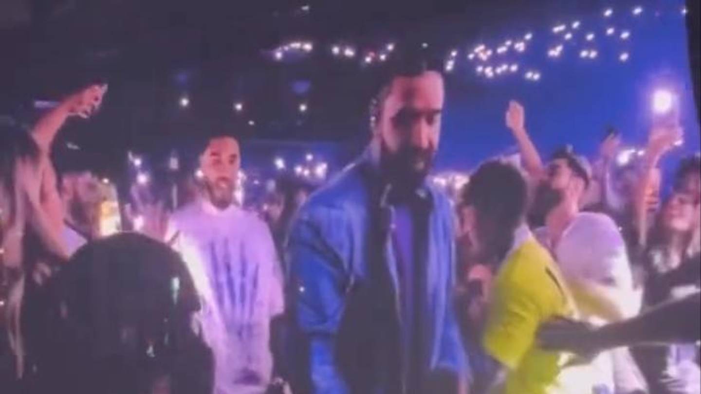 Drake Brought Out Celtics Star Jayson Tatum at Boston Show and Fans Had ...
