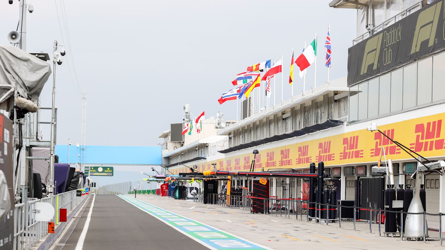 F1 Notes: Hamilton's Contract, Alpine Disaster, Red Bull Accusations ...