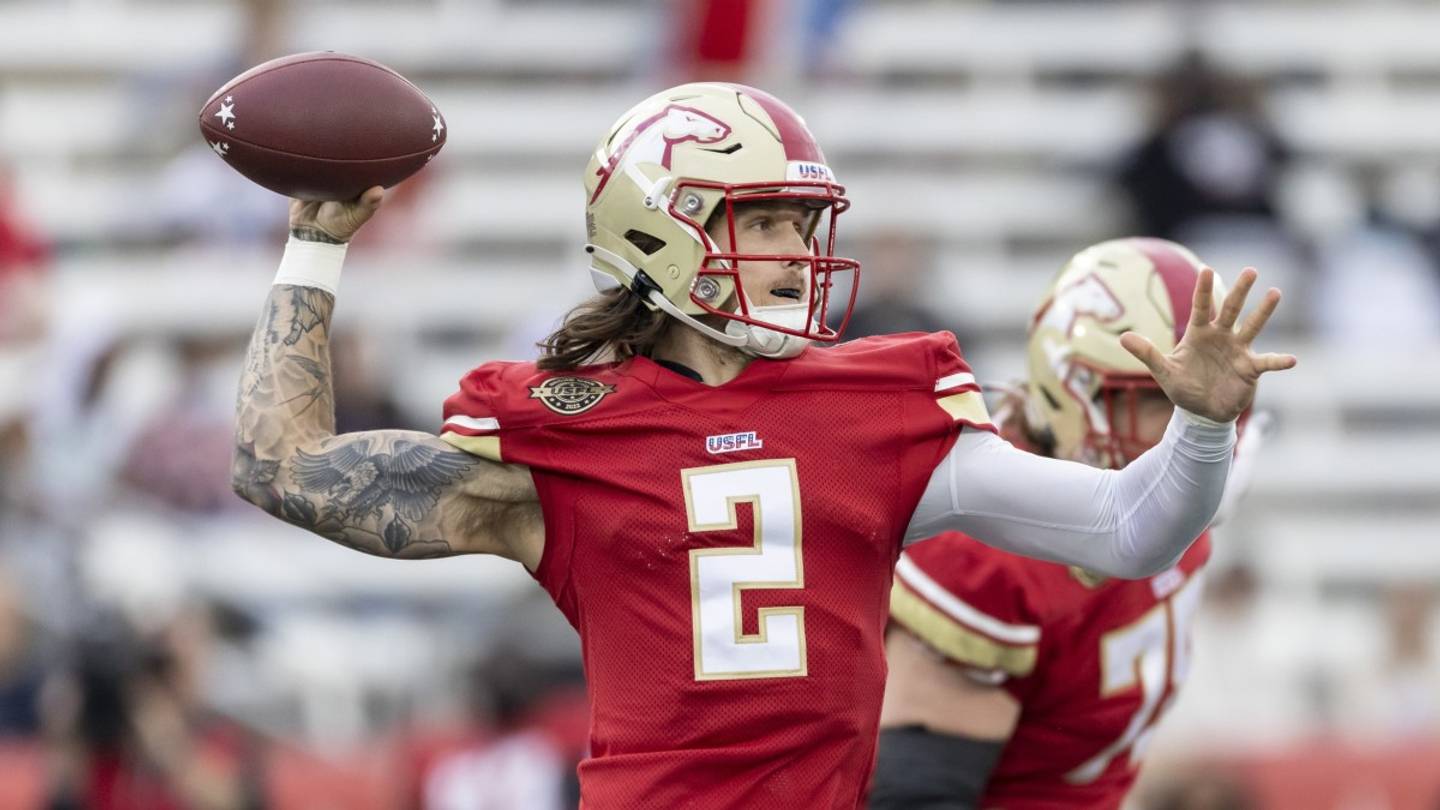 Packers Sign Another Quarterback