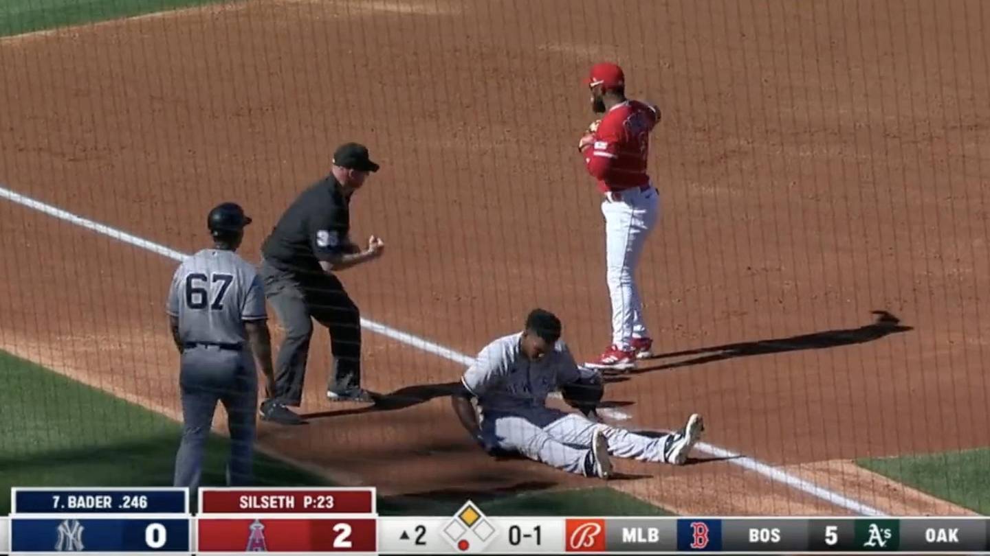 MLB Fans Roasted the Yankees After Embarrassing Base-Running Blunder In ...