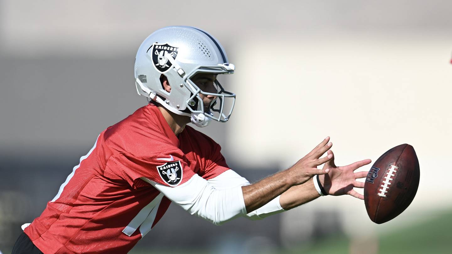 Aidan O'Connell Prepares For First Taste of NFL Play