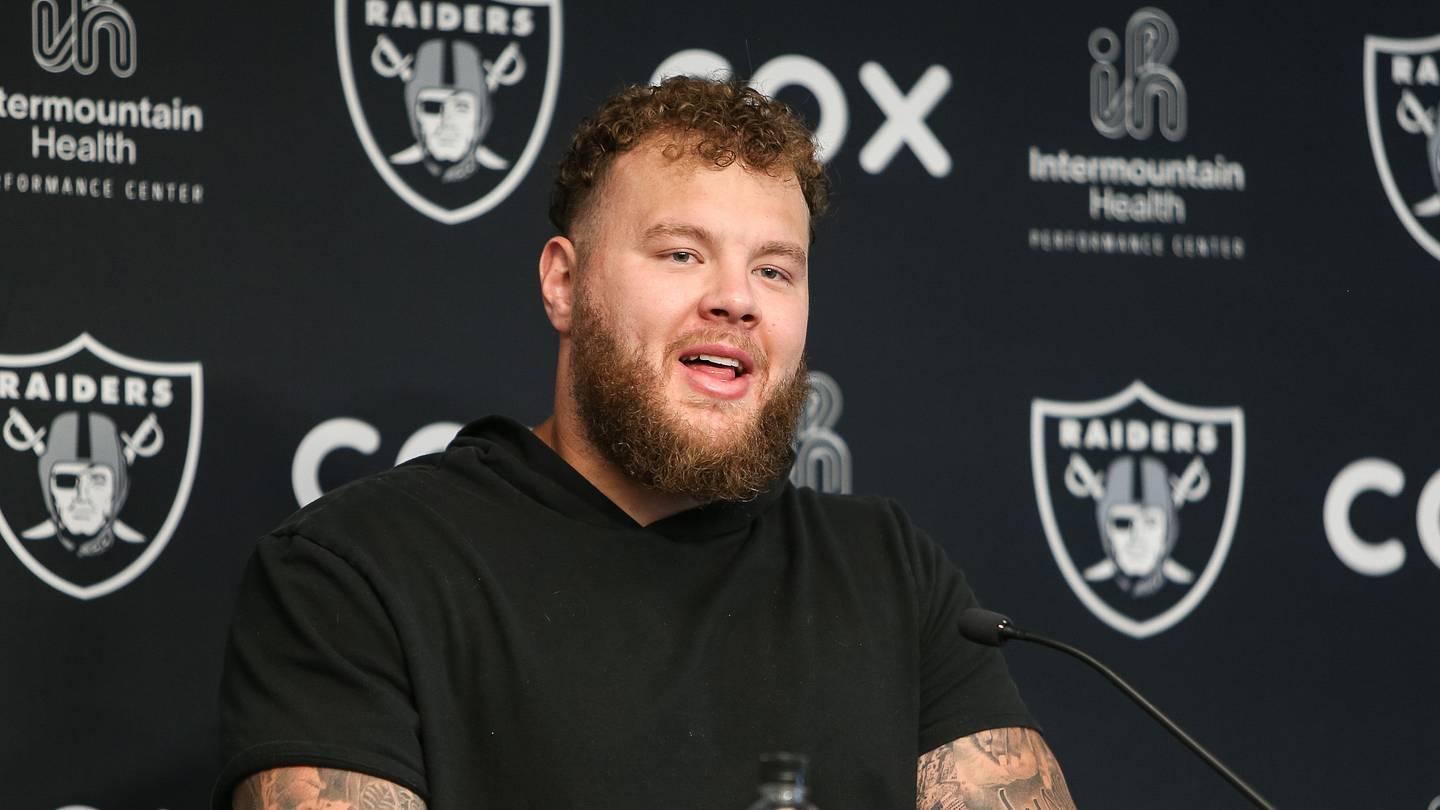 From Raiders Training Camp: C Andre James