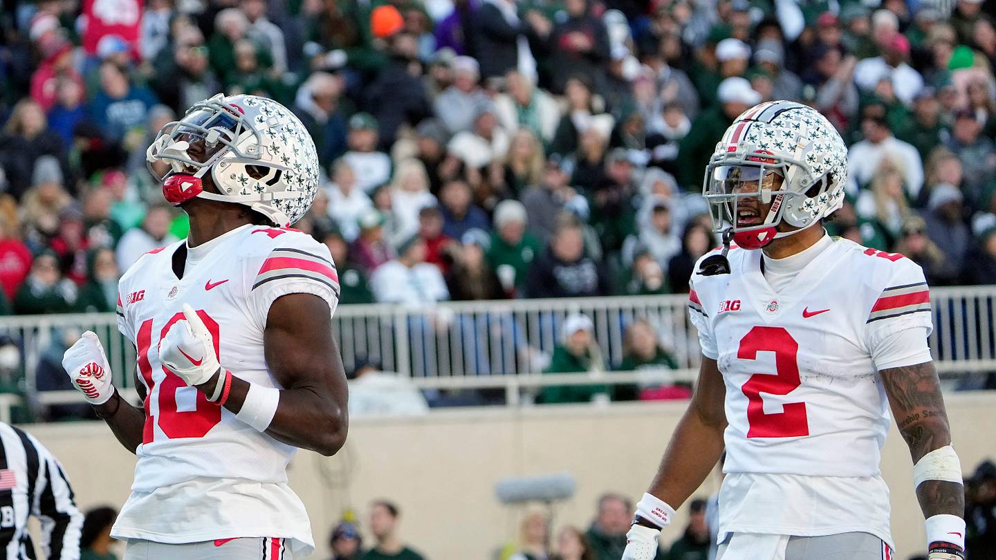 Ohio State Offensive Duo Make Maxwell Award Watchlist