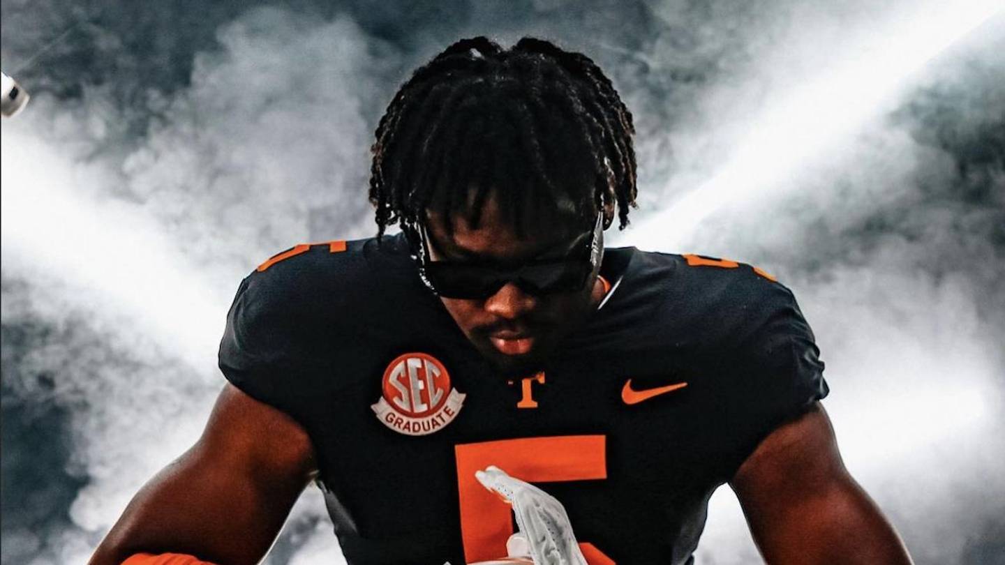 5-star EDGE Jordan Ross Announces Commitment Date