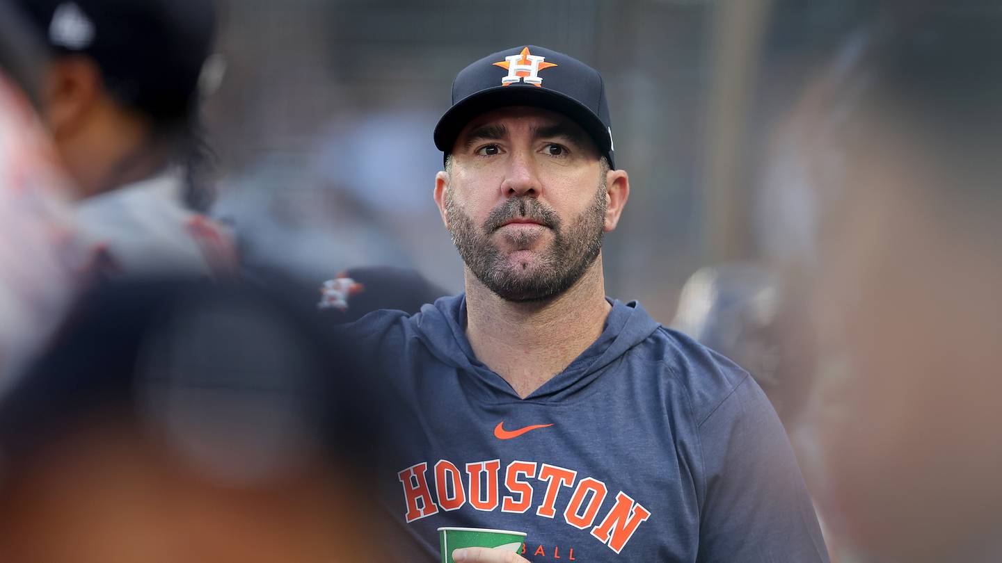Houston Astros Ace Turning Back Clock During Playoff Push