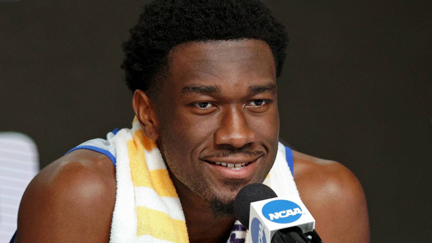 Mark Williams Draft Profile: Scouting Report, Fit with Hornets + Draft ...