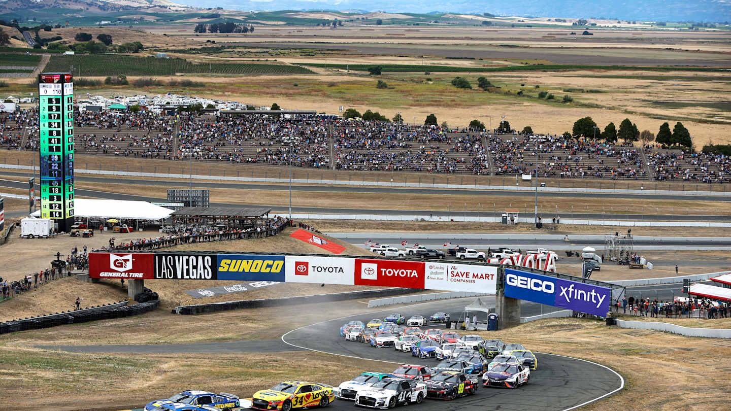 Breaking It Down: What happened to Elliott, Larson at Sonoma?