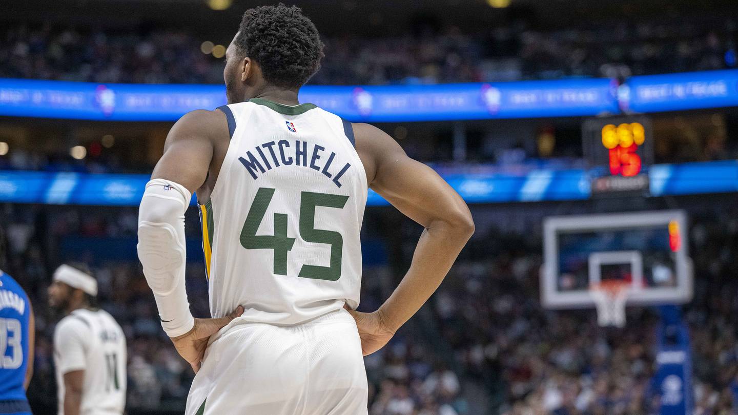 Here's What Donovan Mitchell's Viral Cryptic Tweet Means