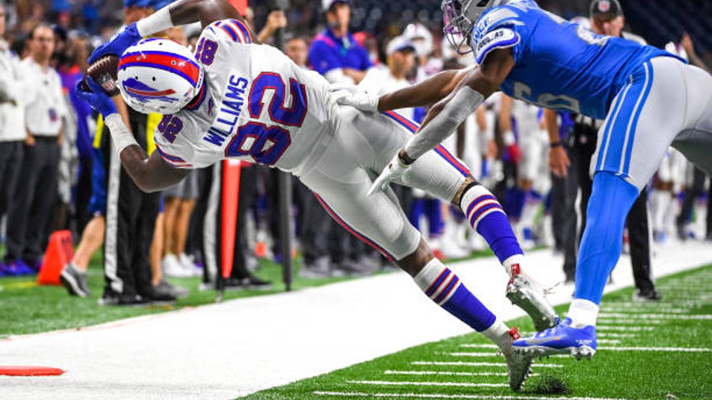 Former Bills WR Duke Williams in CFL Fight