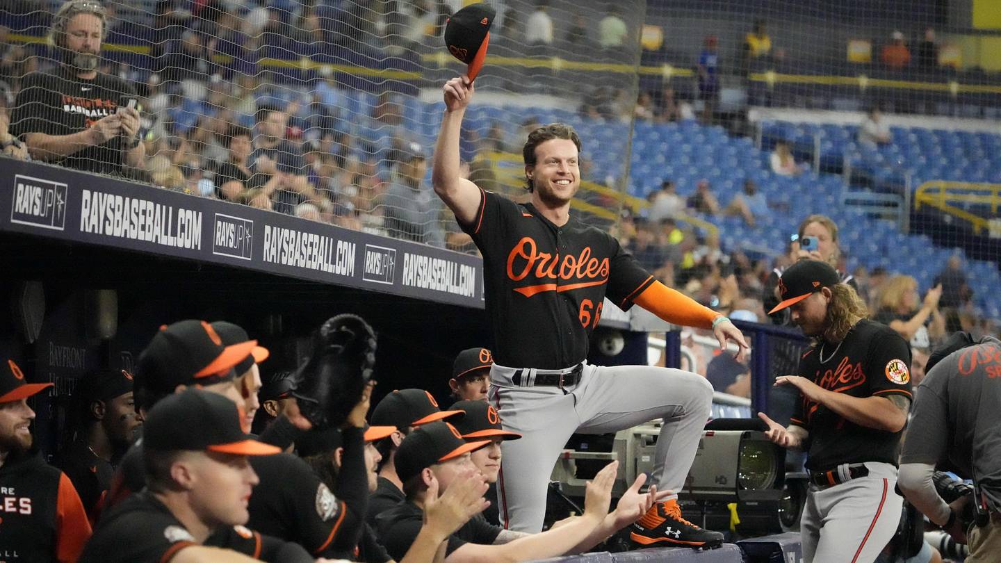 Former Rays OF Brett Phillips Has Happy Homecoming, Even Dressed in Orange