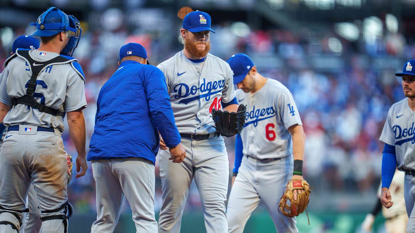 Dodgers News: Doc Wants Craig Kimbrel to Focus on Outs, Not Strikeouts