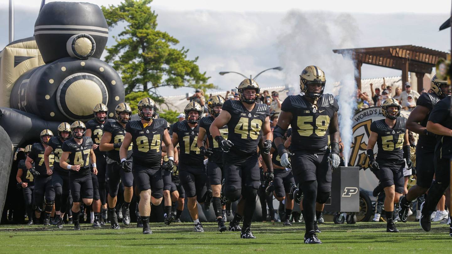 Live Blog: Follow Purdue's Homecoming Game Against Florida Atlantic in ...
