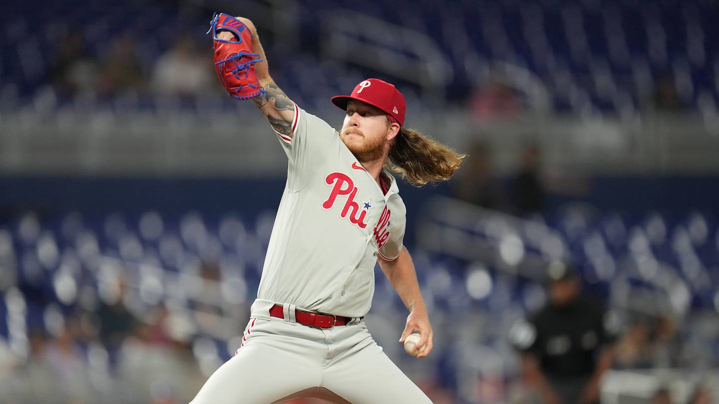 How to Watch Atlanta Braves at Philadelphia Phillies Game Three: TV ...