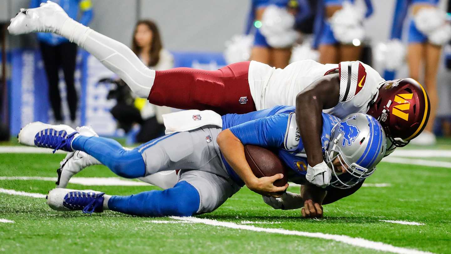 Washington Commanders LB Jamin Davis Out For The Season; What's Next?