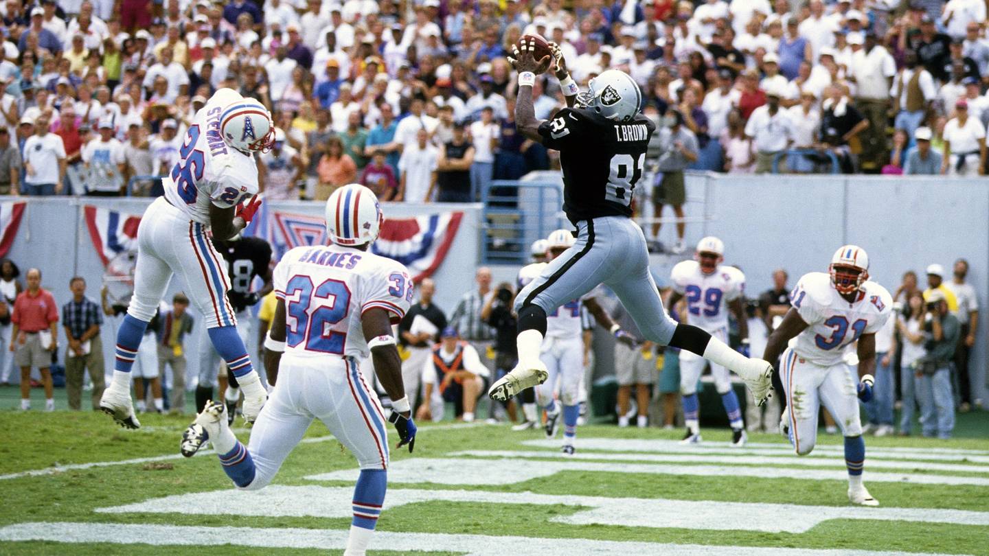 Raiders-Titans/Oilers Have a Memorable History