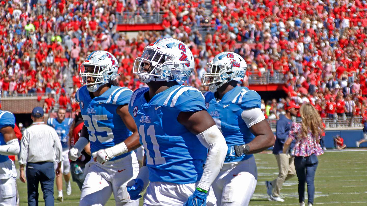 Ole Miss LB Austin Keys Talks Bye Week, Extra Preparation for Alabama