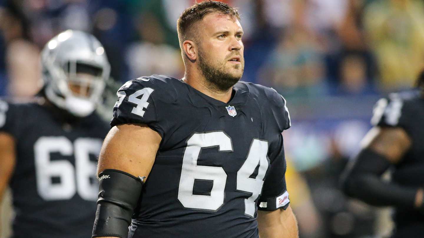 From the Las Vegas Raiders Locker Room: OL Alex Bars