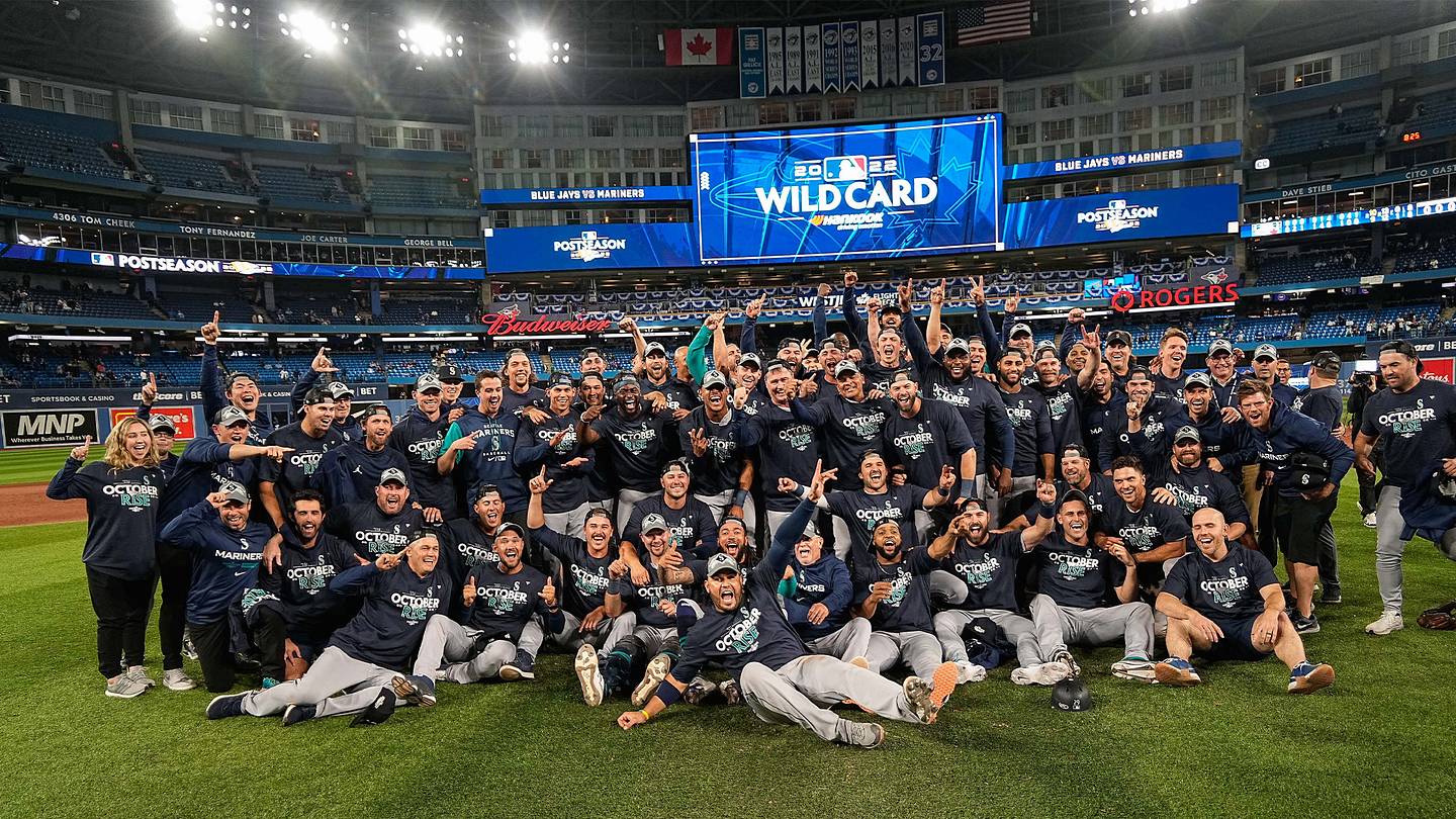 NFL Announces Schedule Change for Possible Seahawks-Mariners Conflict