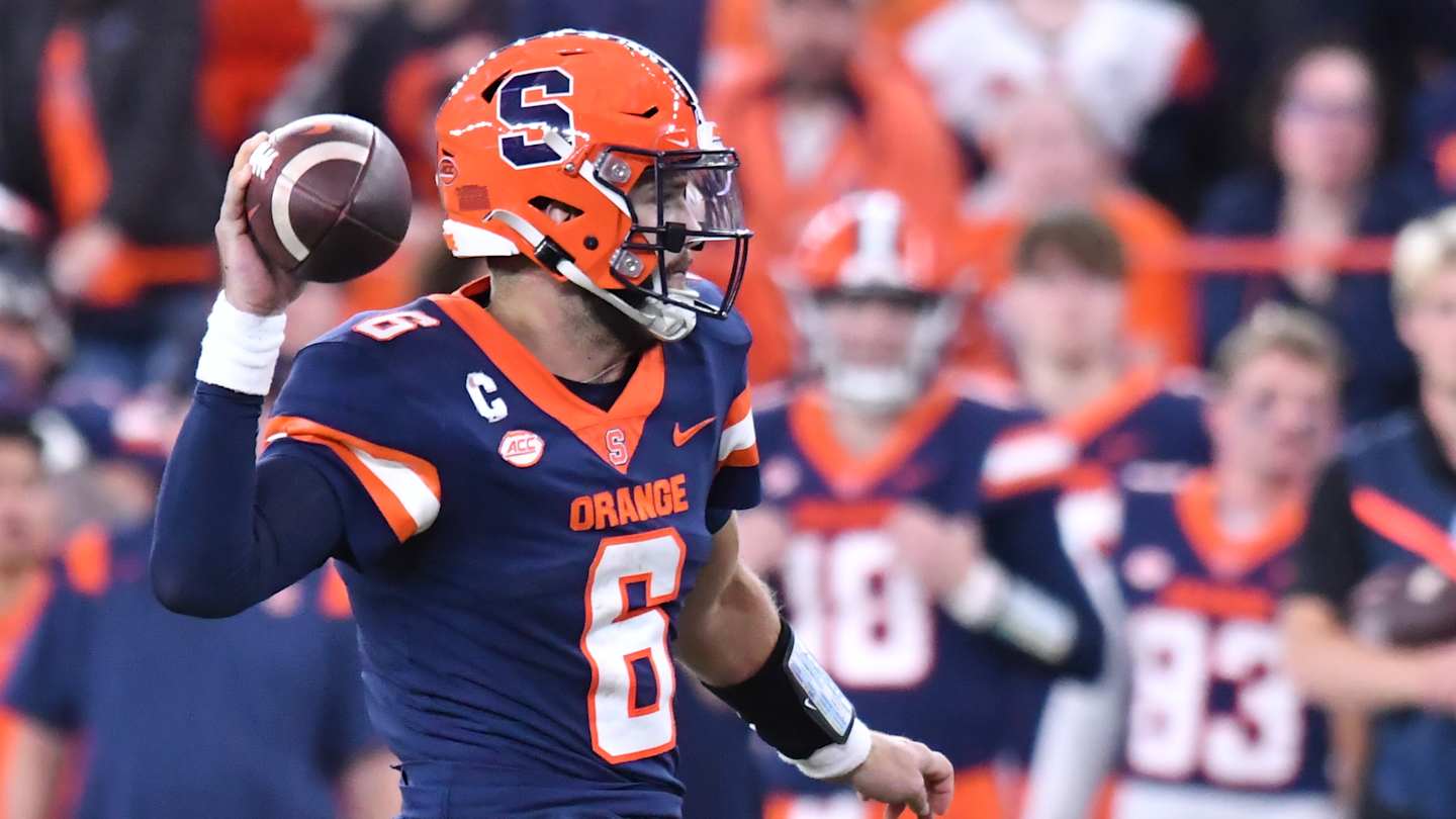 Syracuse Up to 14th in AP Poll