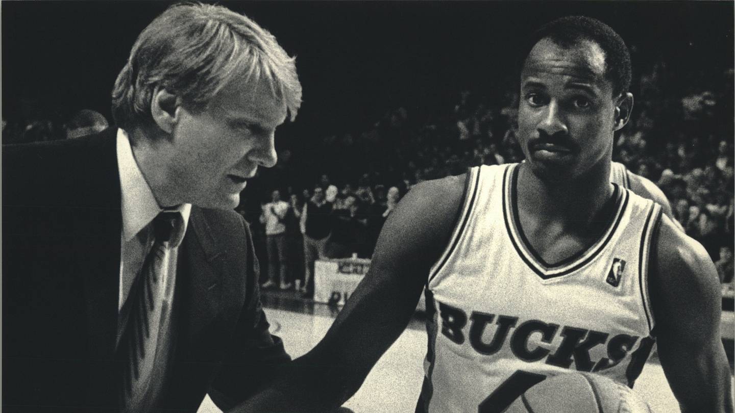 Throwback: Sidney Moncrief drops a career-high 43 points against the ...