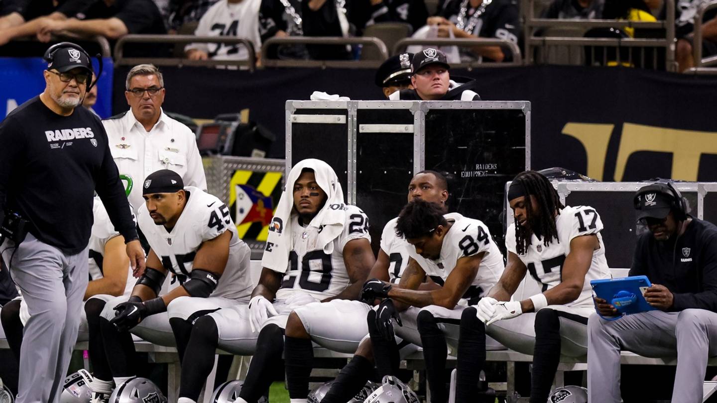 Raiders Shut Out by Saints 24-0