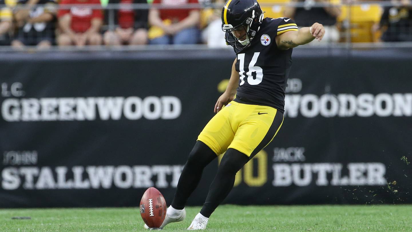 Pittsburgh Steeler Nick Sciba hits every kick in NFL debut