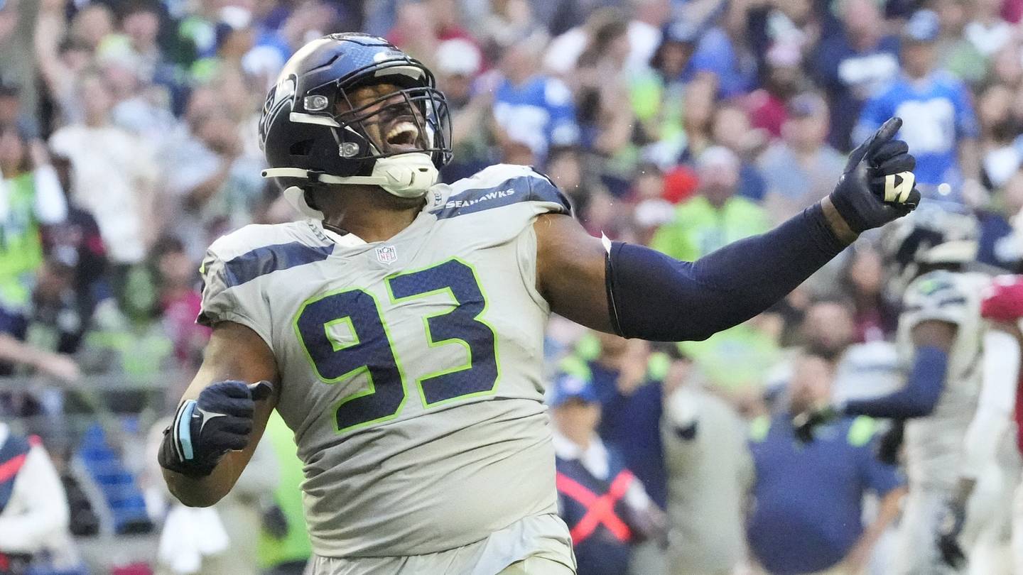 Seahawks' 'Wolf Grey' Jerseys Out After Throwbacks Revealed