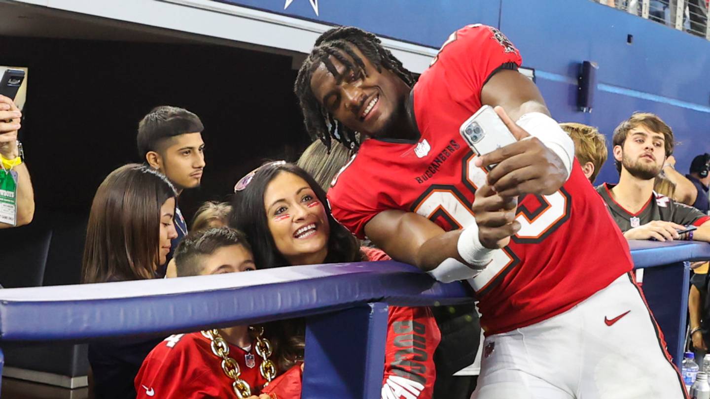 Buccaneers-Seahawks matchup in high demand in Germany