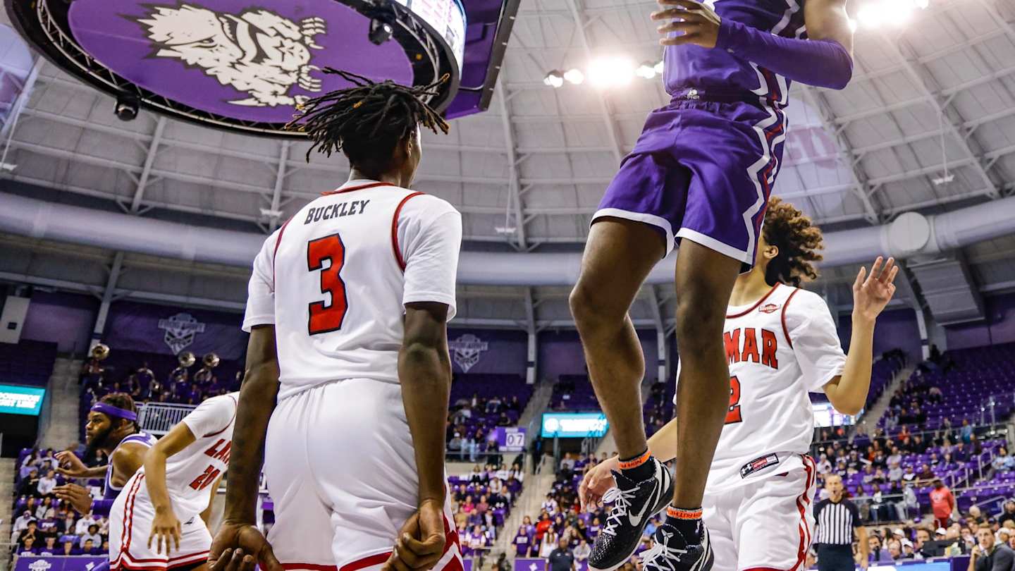 TCU Men's Basketball: Miles Scores 26 in 77-66 Win Over Lamar