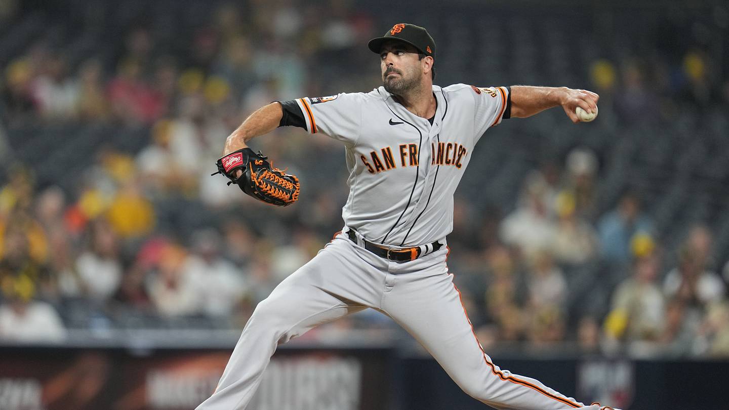 Oakland Athletics Ink Veteran Reliever Scott Alexander to Major League ...