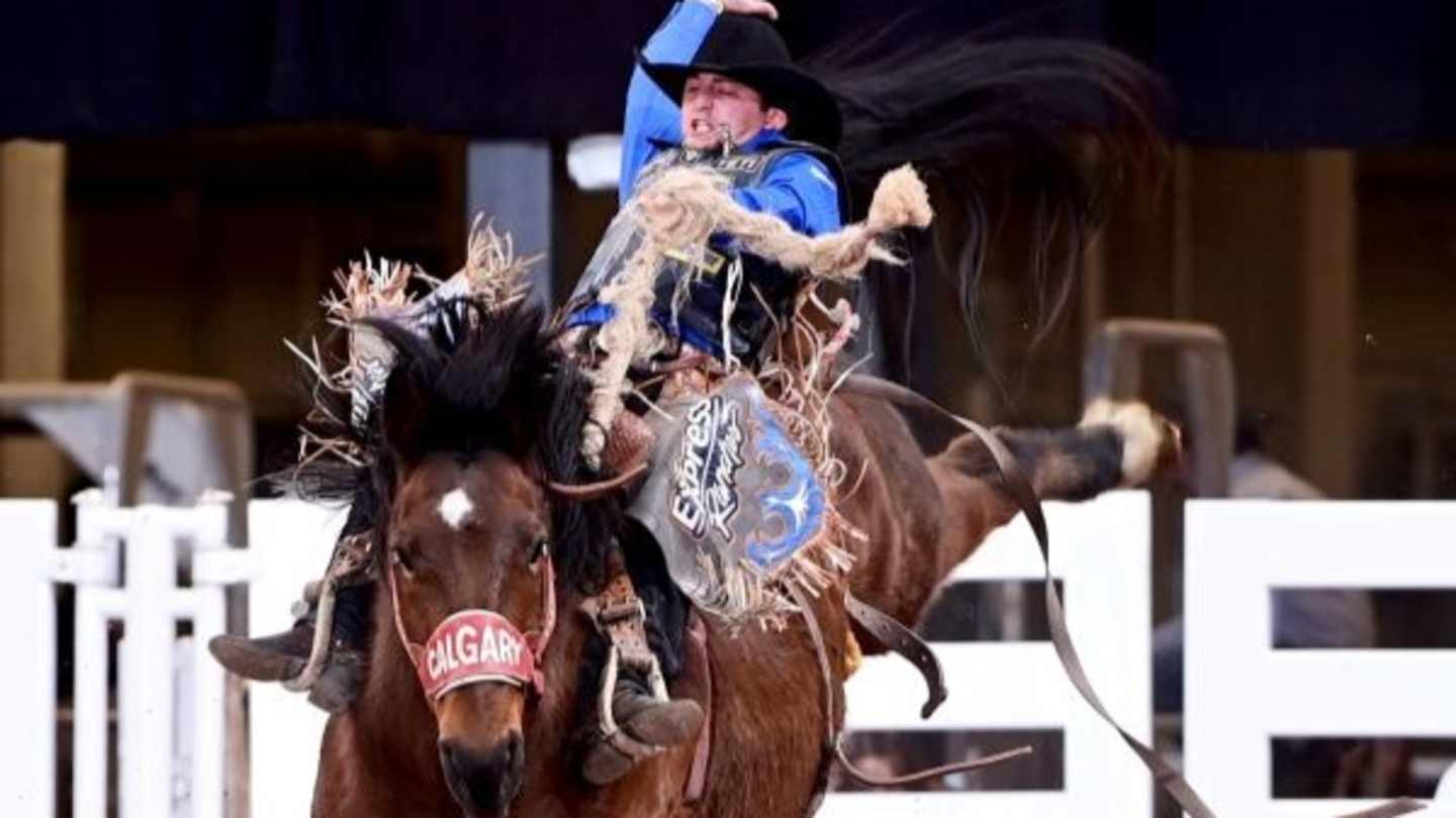 Youngest Wright Brother Continues Winning Ways with San Antonio Bracket Win