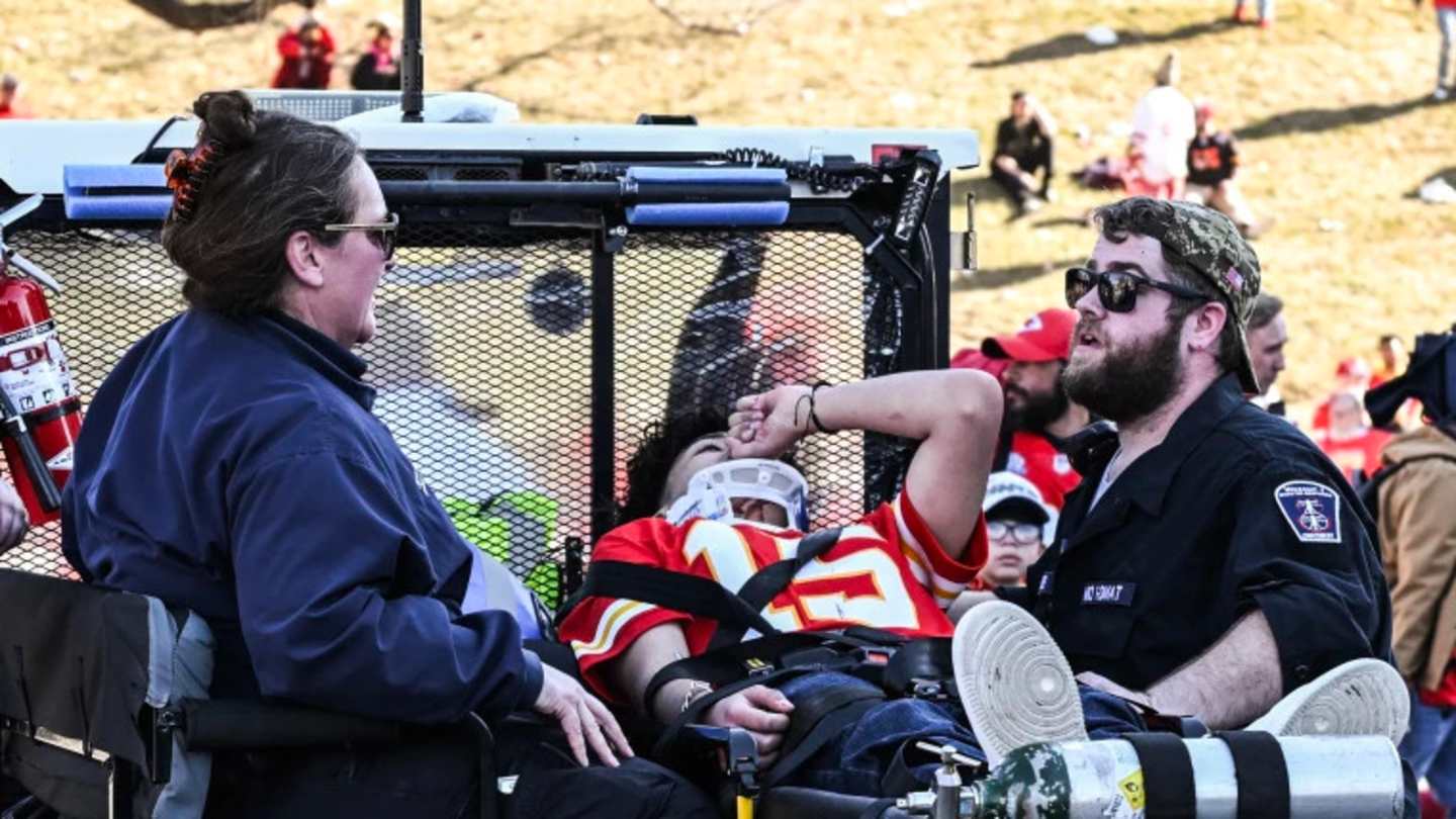 UPDATE: Tragedy Ruins Triumph As Shooting Strikes Chiefs' Super Bowl Parade