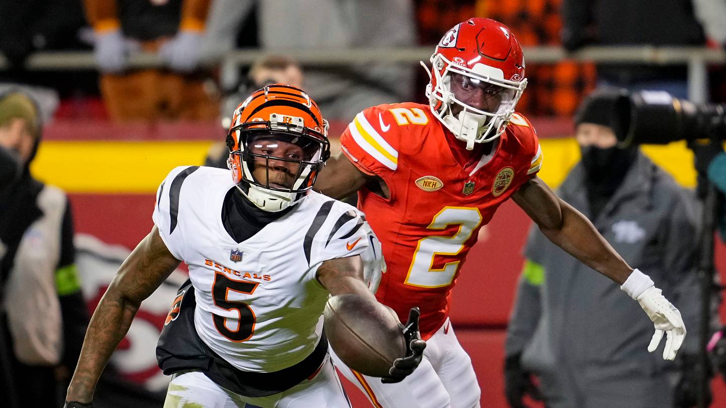 Patriots Targeting 'Multiple Receivers' To Sign In Free Agency?