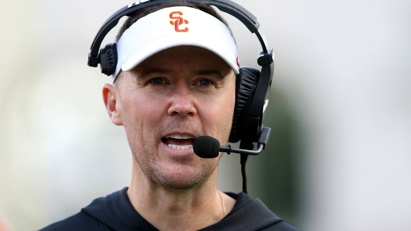 USC Football: First Look at Spring Practice, Key Storylines to Follow