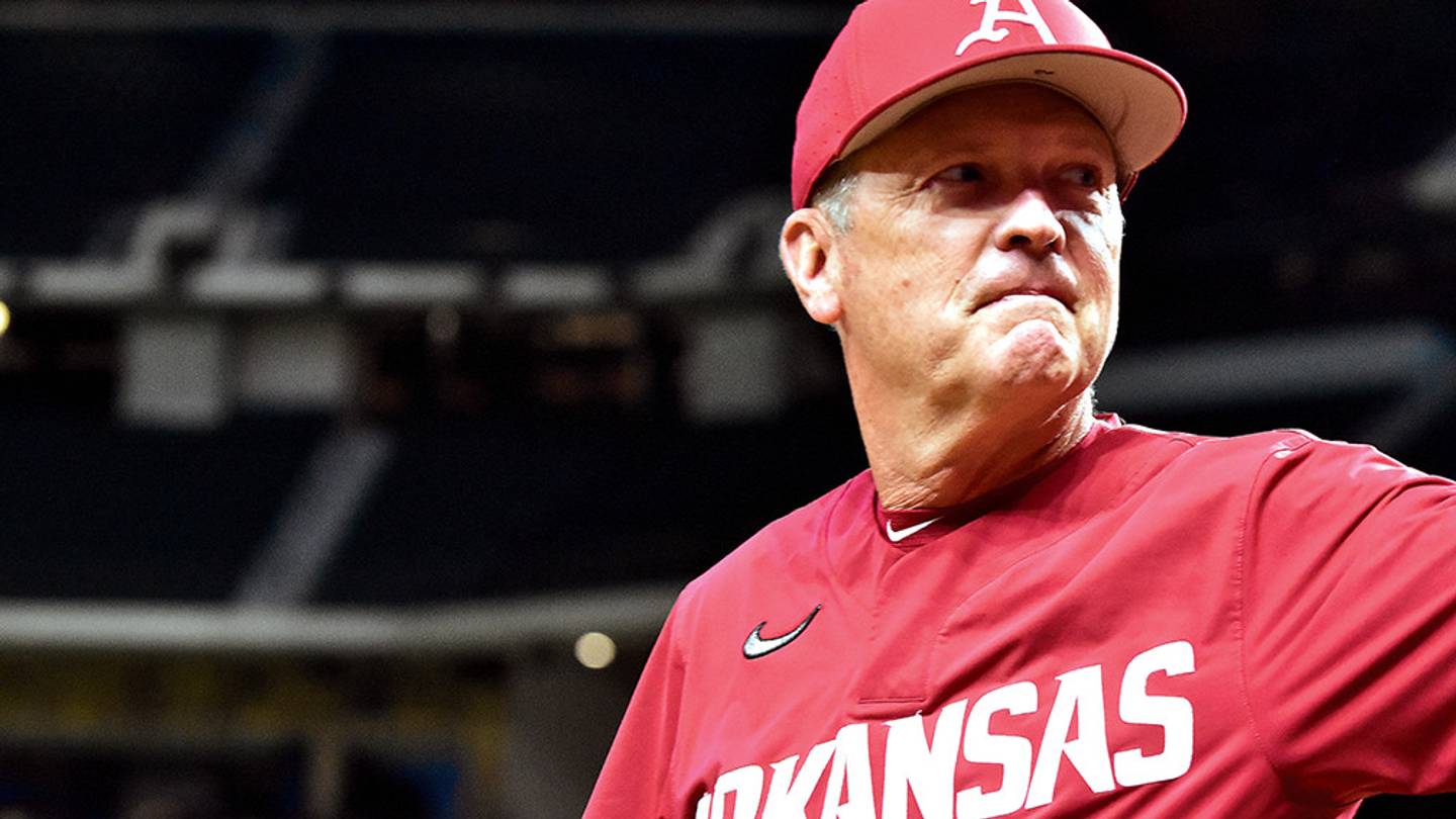 Cowboy Small Ball Crushes Hogs In Marathon Arlington Classic