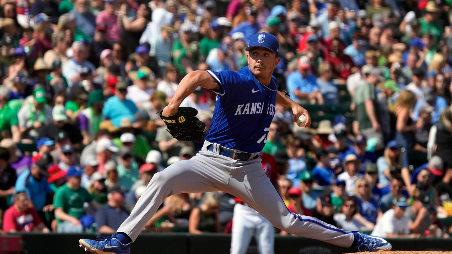 Kansas City Royals Prospect Christian Chamberlain Suffers Torn UCL at ...